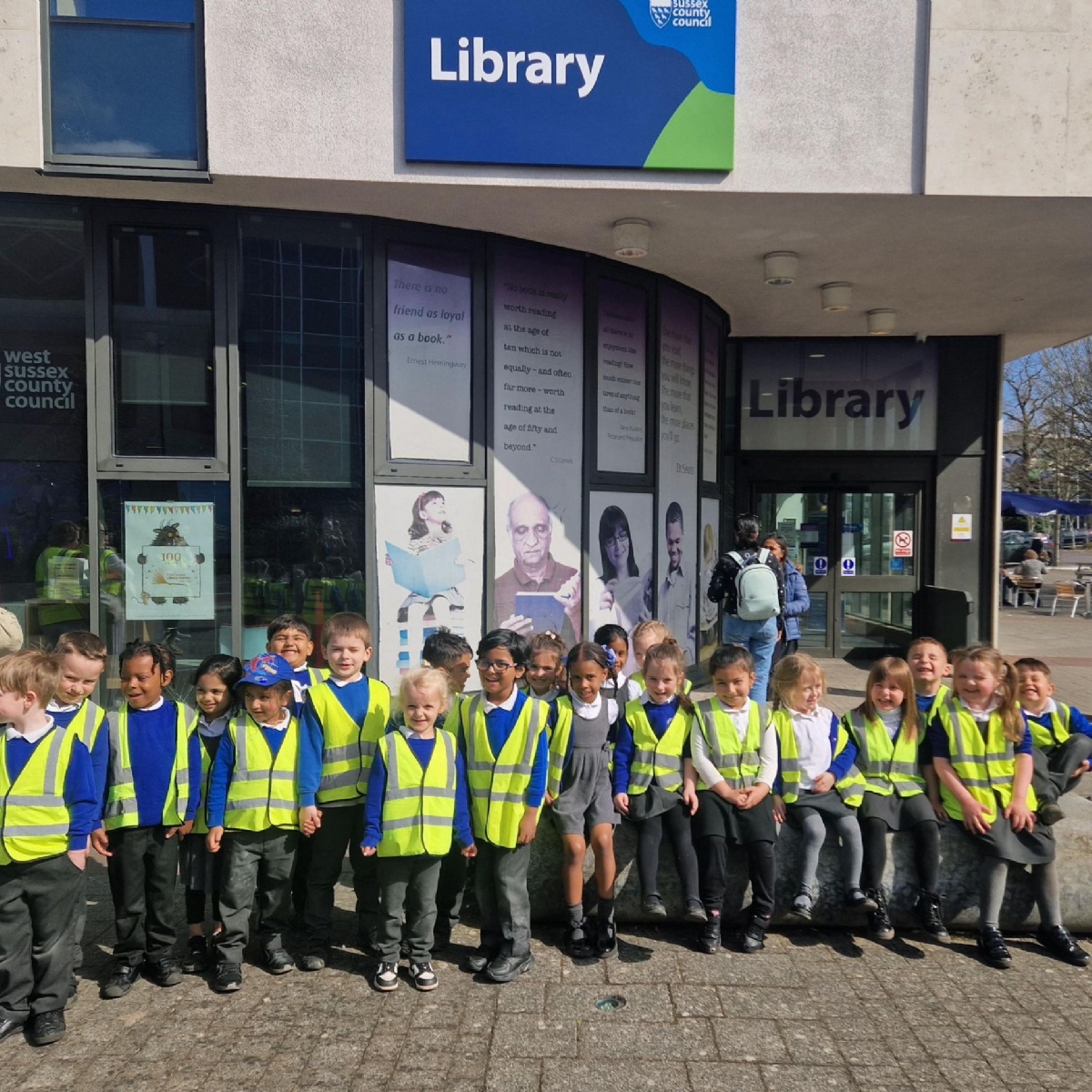 Northgate Primary School - YR Apple Class Visit Crawley Library!