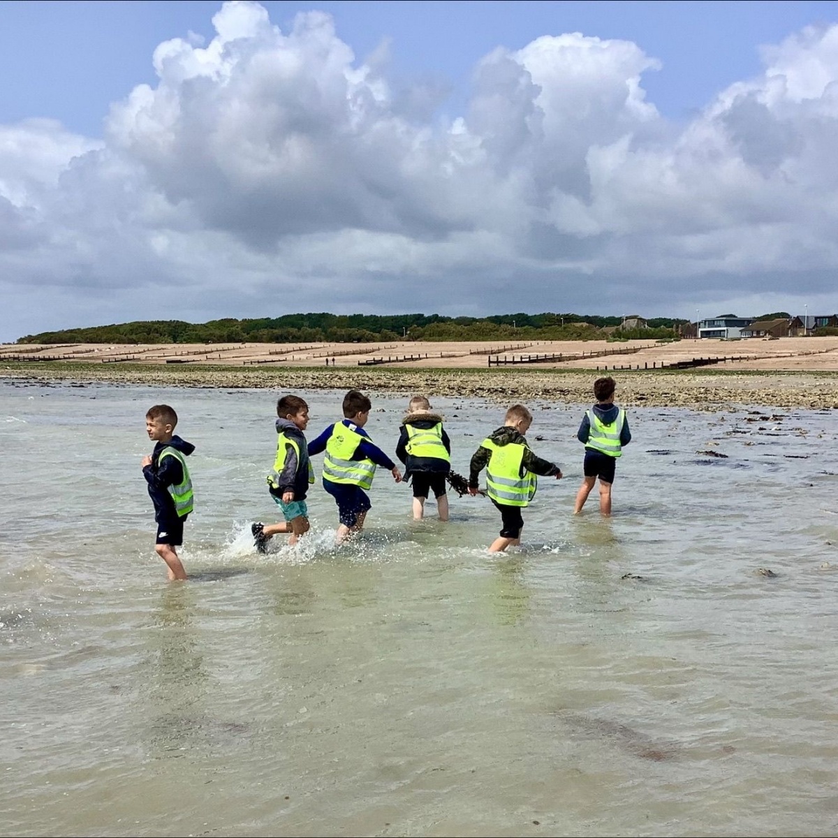 Northgate Primary School - Y1 Trip to Ferring Beach!